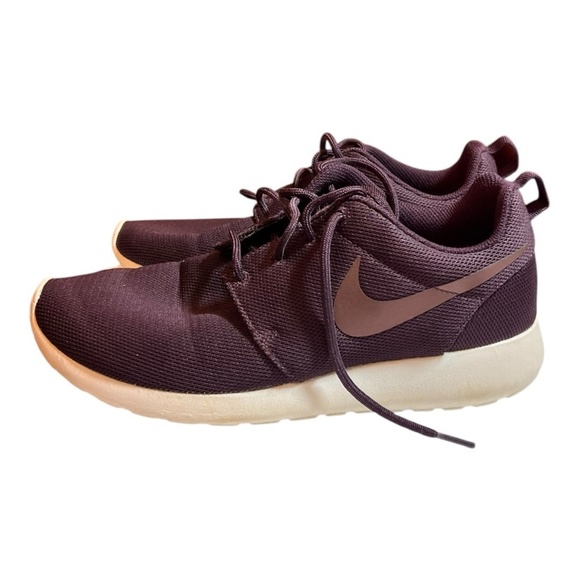 Nike | Shoes | Nike Roche One Port Wine Shoes Size 9 Beautiful Rich ...
